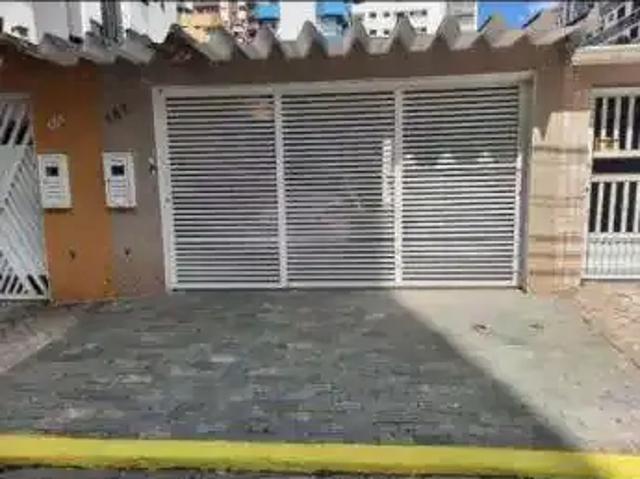 Casa / Sobrado para Locação em Praia Grande/SP Tupi 2 Quartos