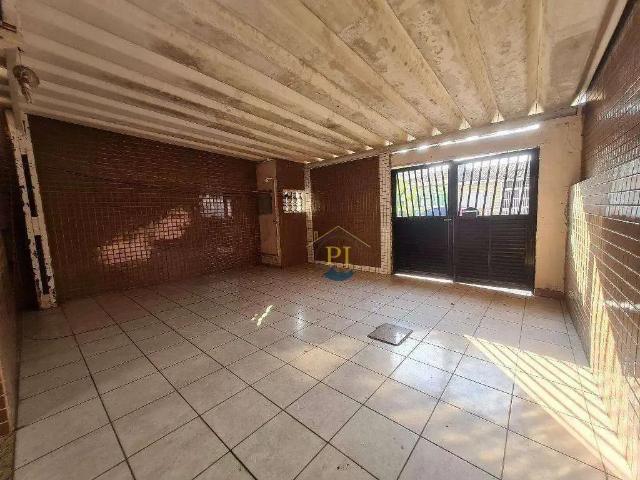 Casa / Sobrado para Locação em Praia Grande/SP Tupi 2 Quartos
