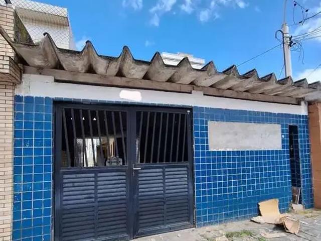 Casa / Sobrado para Locação em Praia Grande/SP Tupi 2 Quartos