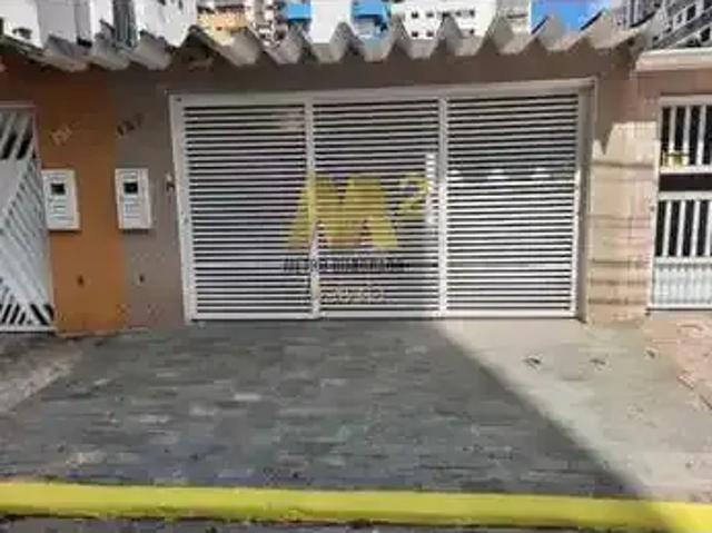 Casa / Sobrado para Locação em Praia Grande/SP Tupi 2 Quartos