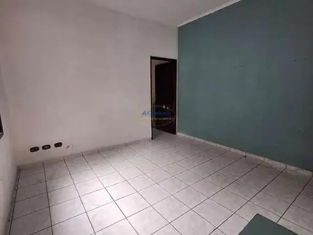 Casa / Sobrado para Locação em Praia Grande/SP Vila Assunção 2 Quartos