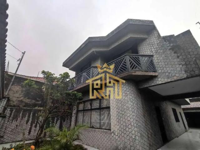 Casa / Sobrado para Locação em Praia Grande/SP Vila Assunção 3 Quartos
