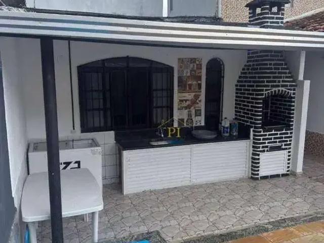 Casa / Sobrado para Locação em Praia Grande/SP Vila Assunção 4 Quartos