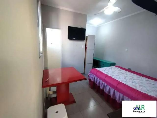 Casa / Sobrado para Locação em Praia Grande/SP Vila Caiçara 1 Quartos