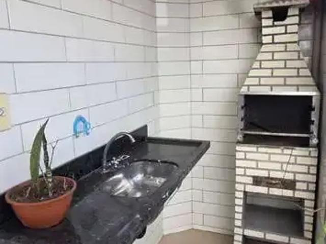 Casa / Sobrado para Locação em Praia Grande/SP Vila Mirim 3 Quartos
