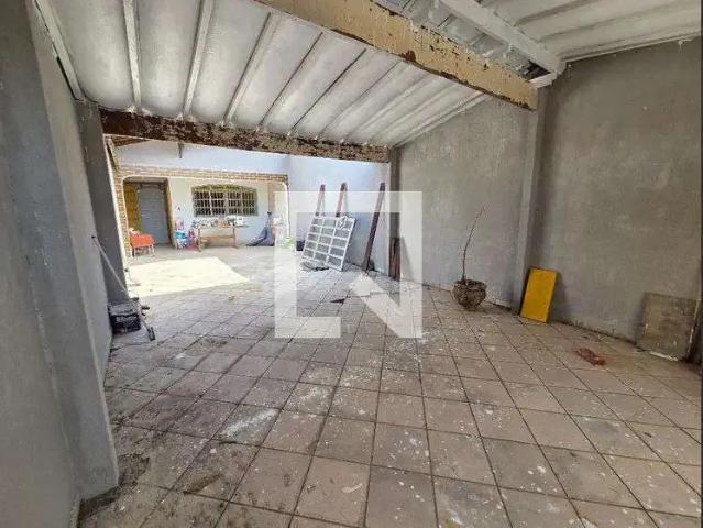 Casa / Sobrado para Locação em Praia Grande/SP Vilamar 3 Quartos