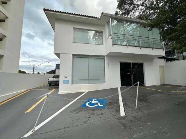 Casa / Sobrado para Locação em Presidente Prudente/SP Centro 5 Quartos