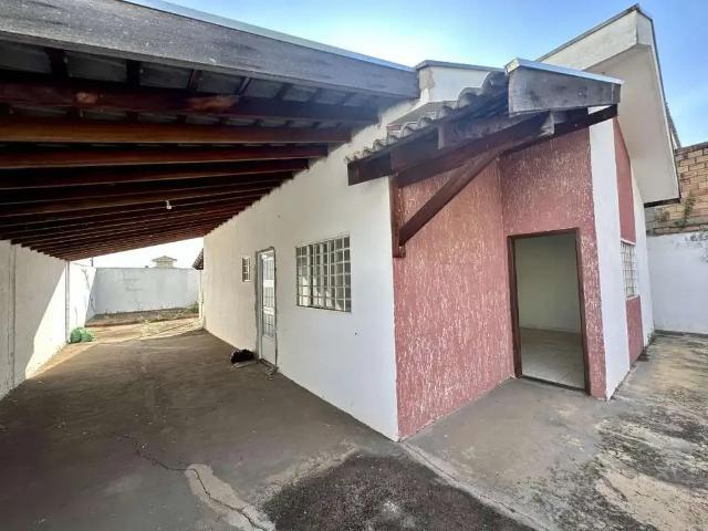 Casa / Sobrado para Locação em Presidente Prudente/SP Jardim São Sebastião 3 Quartos
