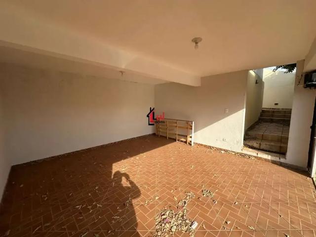 Casa / Sobrado para Locação em Presidente Prudente/SP Parque Residencial São Lucas 3 Quartos