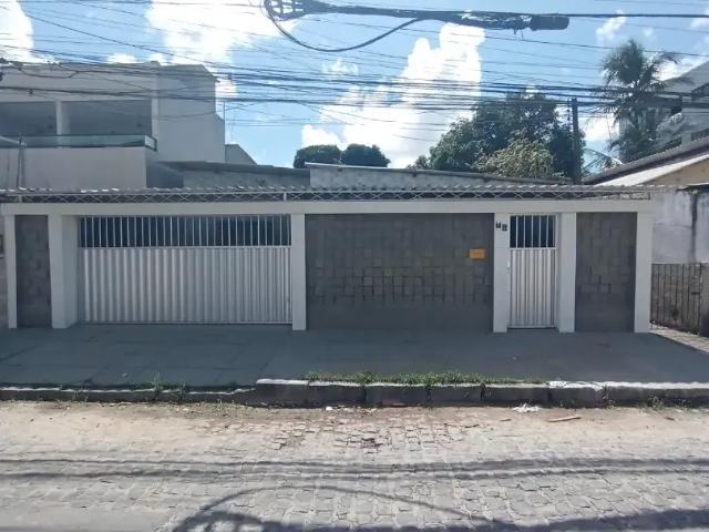 Casa / Sobrado para Locação em Recife/PE Cordeiro 3 Quartos