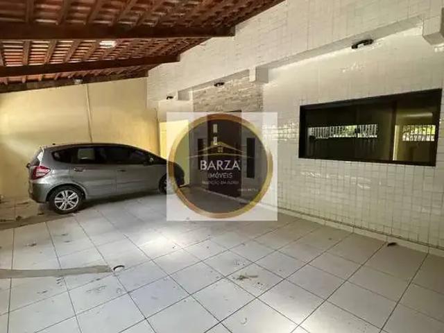 Casa / Sobrado para Locação em Recife/PE Cordeiro 6 Quartos