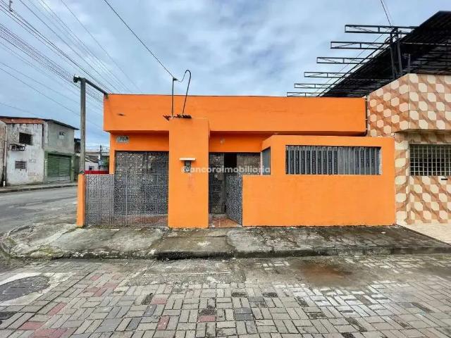 Casa / Sobrado para Locação em Recife/PE Cabanga 3 Quartos
