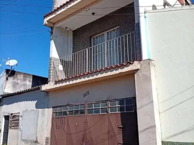 Casa / Sobrado para Locação em Resende/RJ Lava pés 3 Quartos