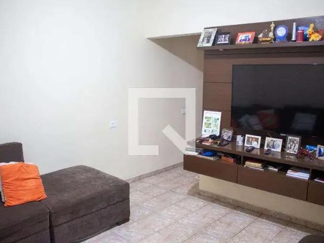 Casa / Sobrado para Locação em Ribeirão Pires/SP Aliança 3 Quartos