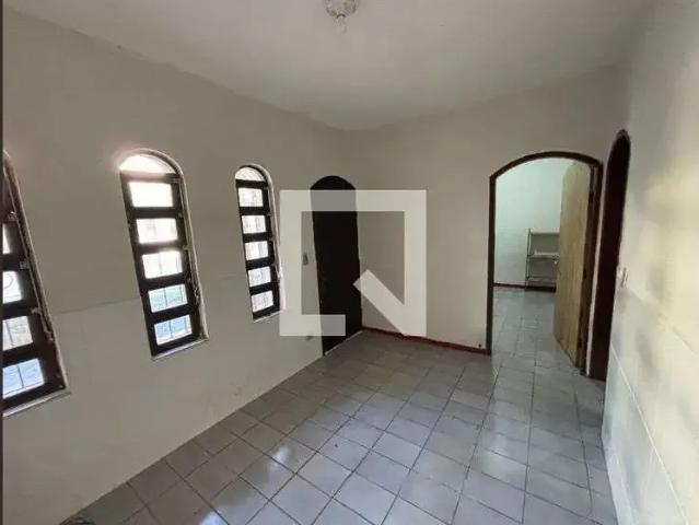 Casa / Sobrado para Locação em Ribeirão Pires/SP Santa Luzia 3 Quartos