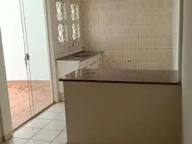 Casa / Sobrado para Locação em Ribeirão Preto/SP Vila Tibério 1 Quartos