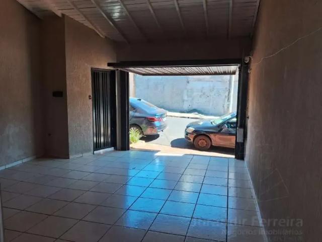 Casa / Sobrado para Locação em Ribeirão Preto/SP Vila Virgínia 2 Quartos