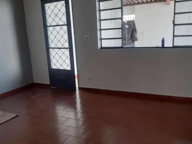 Casa / Sobrado para Locação em Ribeirão Preto/SP Vila Virgínia 3 Quartos