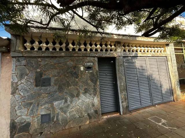 Casa / Sobrado para Locação em Ribeirão Preto/SP Vila Virgínia 4 Quartos