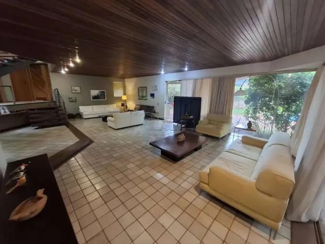 Casa / Sobrado para Locação em Ribeirão Preto/SP Alto da Boa Vista 4 Quartos