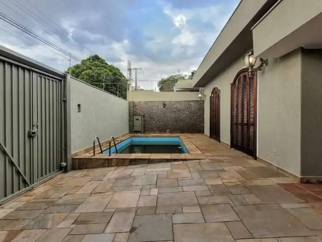 Casa / Sobrado para Locação em Ribeirão Preto/SP Alto da Boa Vista 3 Quartos