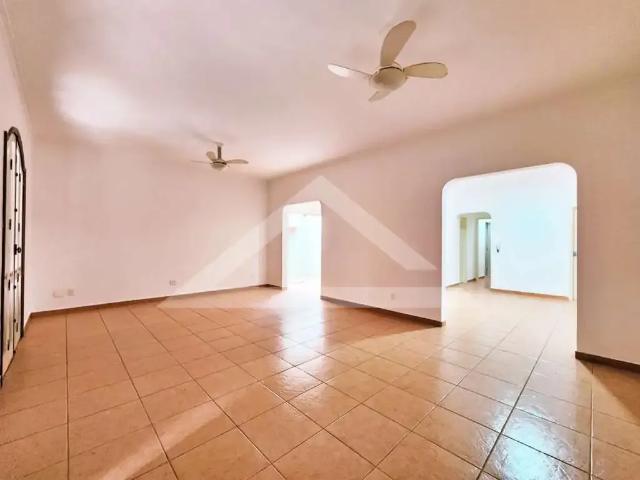 Casa / Sobrado para Locação em Ribeirão Preto/SP Alto da Boa Vista 3 Quartos