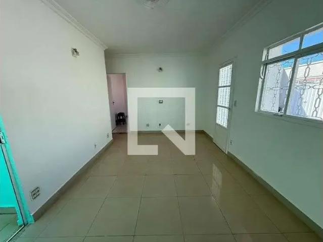 Casa / Sobrado para Locação em Ribeirão Preto/SP Antônio Marincek 3 Quartos