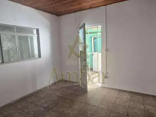 Casa / Sobrado para Locação em Ribeirão Preto/SP Campos Elíseos 2 Quartos