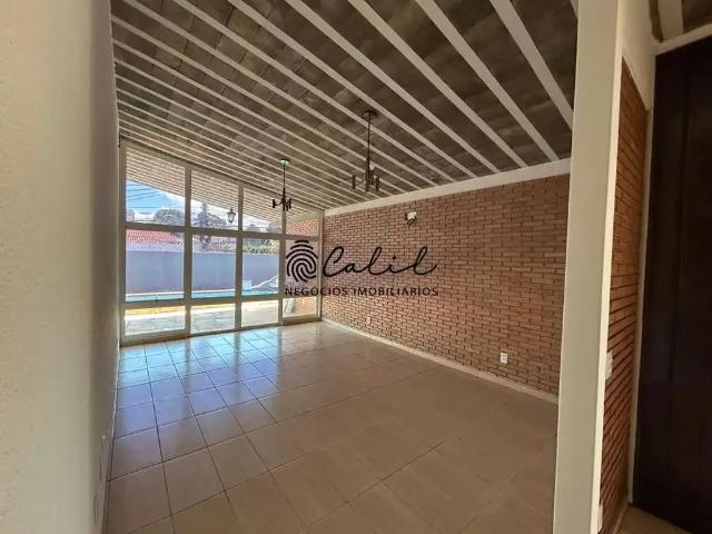 Casa / Sobrado para Locação em Ribeirão Preto/SP Centro 6 Quartos
