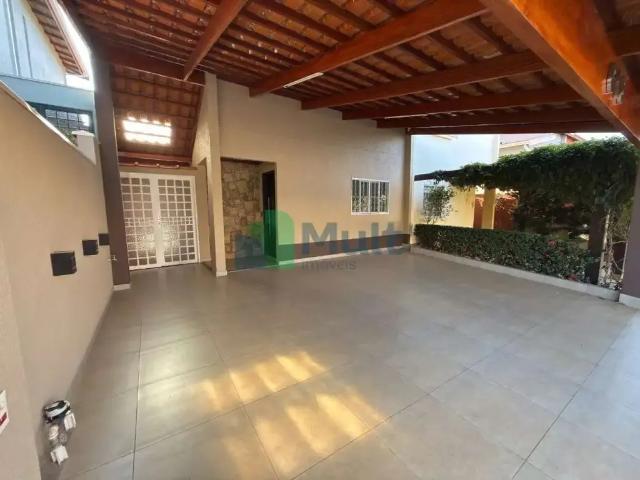 Casa / Sobrado para Locação em Ribeirão Preto/SP City Ribeirão 3 Quartos
