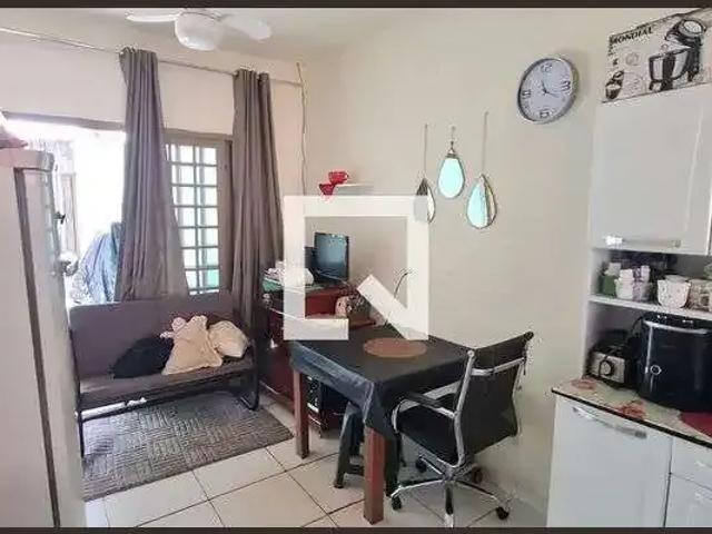Casa / Sobrado para Locação em Ribeirão Preto/SP Condomínio Leblon 2 Quartos