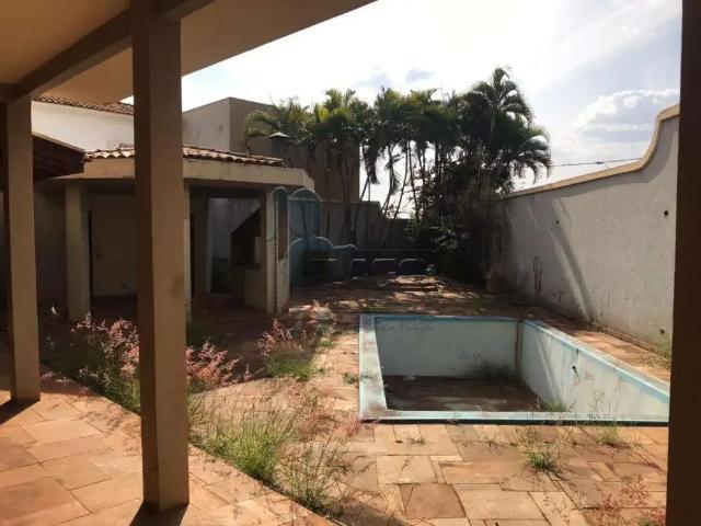 Casa / Sobrado para Locação em Ribeirão Preto/SP Jardim Califórnia 4 Quartos