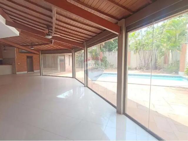 Casa / Sobrado para Locação em Ribeirão Preto/SP Jardim Canadá 3 Quartos
