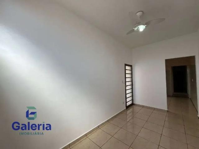 Casa / Sobrado para Locação em Ribeirão Preto/SP Jardim Irajá 2 Quartos