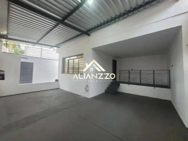 Casa / Sobrado para Locação em Ribeirão Preto/SP Jardim Irajá 4 Quartos