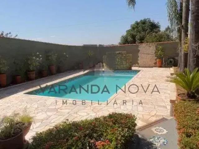 Casa / Sobrado para Locação em Ribeirão Preto/SP Jardim Itaú 4 Quartos