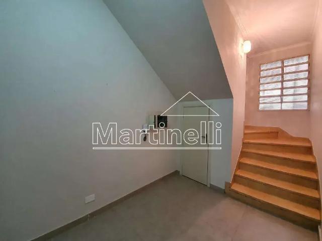 Casa / Sobrado para Locação em Ribeirão Preto/SP Jardim Macedo 4 Quartos