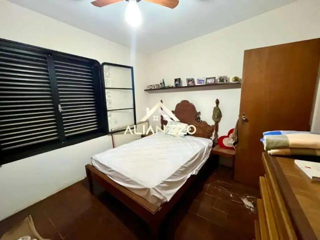Casa / Sobrado para Locação em Ribeirão Preto/SP Jardim São Luiz 3 Quartos