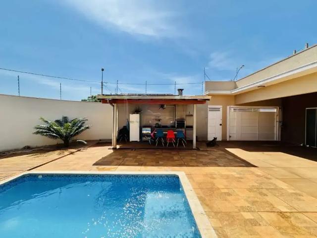 Casa / Sobrado para Locação em Ribeirão Preto/SP Jardim Santa Cecília 3 Quartos