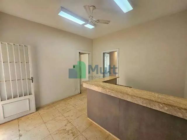 Casa / Sobrado para Locação em Ribeirão Preto/SP Jardim Sumaré 12 Quartos