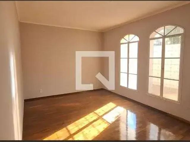 Casa / Sobrado para Locação em Ribeirão Preto/SP Jardim Paulista 3 Quartos