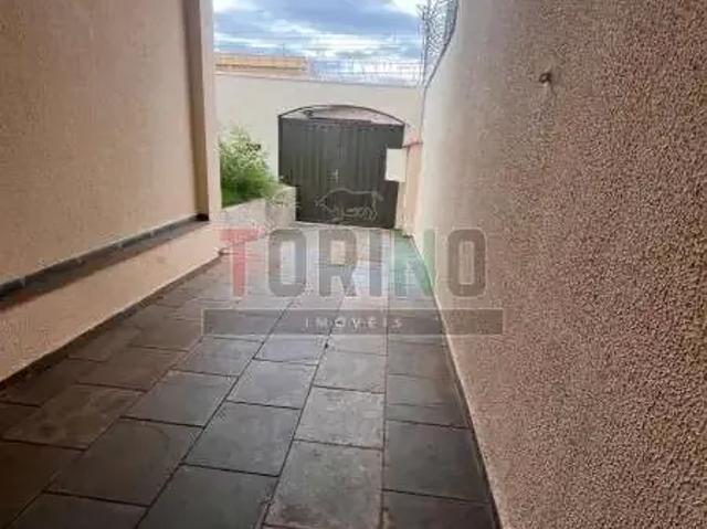 Casa / Sobrado para Locação em Ribeirão Preto/SP Jardim Paulista 3 Quartos