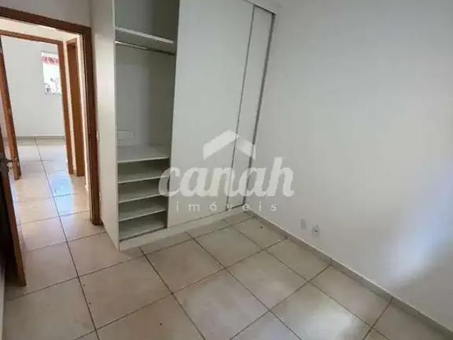 Casa / Sobrado para Locação em Ribeirão Preto/SP Parque São Sebastião 2 Quartos