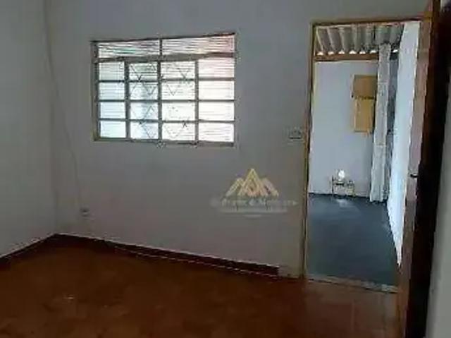 Casa / Sobrado para Locação em Ribeirão Preto/SP Parque São Sebastião 2 Quartos
