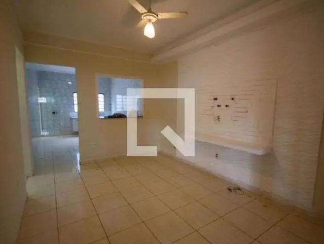 Casa / Sobrado para Locação em Ribeirão Preto/SP Parque São Sebastião 3 Quartos