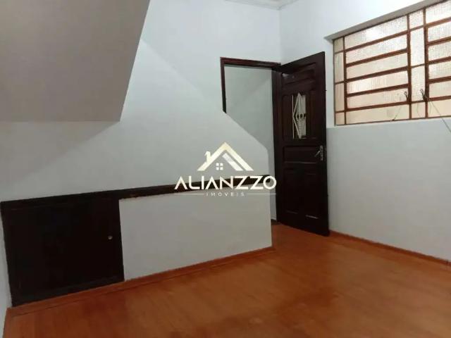Casa / Sobrado para Locação em Ribeirão Preto/SP República 3 Quartos