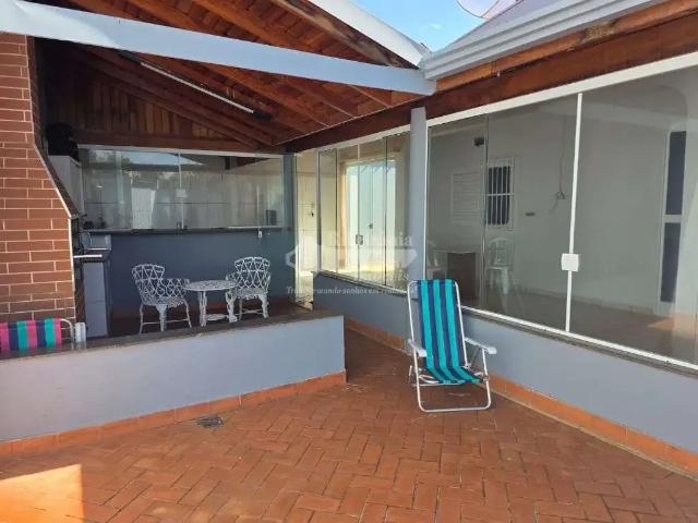 Casa / Sobrado para Locação em Ribeirão Preto/SP Ribeirânia 4 Quartos