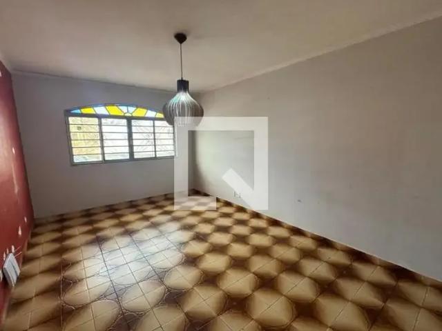 Casa / Sobrado para Locação em Ribeirão Preto/SP Sumarezinho 3 Quartos