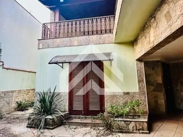 Casa / Sobrado para Locação em Rio Claro/SP Centro 3 Quartos