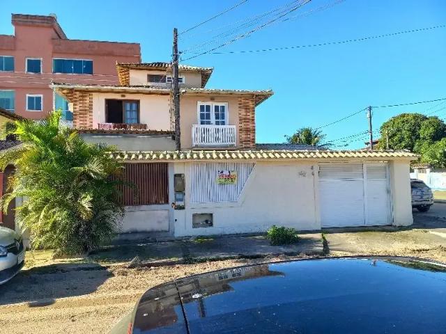 Casa / Sobrado para Locação em Rio das Ostras/RJ Terra Firme 2 Quartos